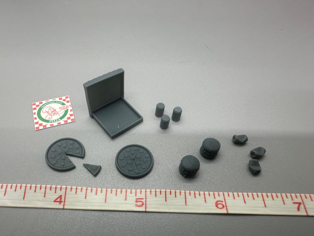 1/24 Scale Pizza Box, Pizzas, 6 Soda/beer Cans, 2 Hamburgers Resin ...