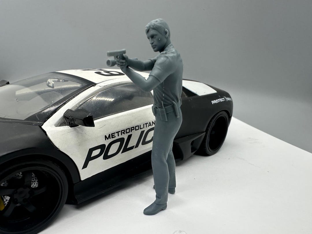 1/24 Scale Police Officer Resin Figure Unpainted - Etsy