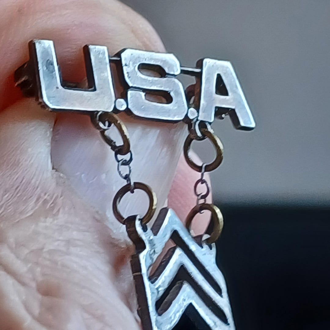 WWII 925 Sweetheart Pin USA Sterling Silver WW2 Army Home Front Chevron ...