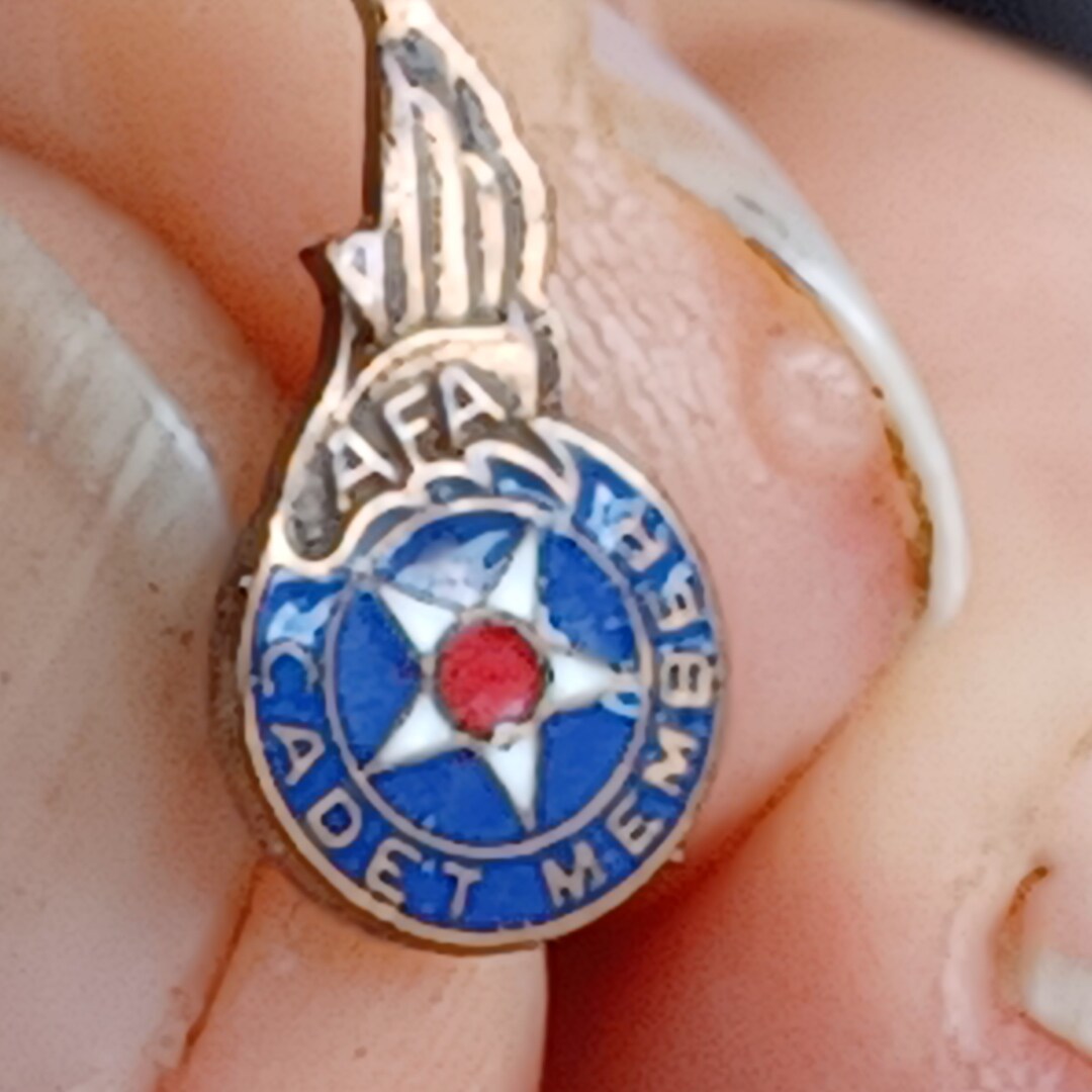 AFA Cadet Wing Pin Lapel Screwback Vintage Air Force Academy Usa ...