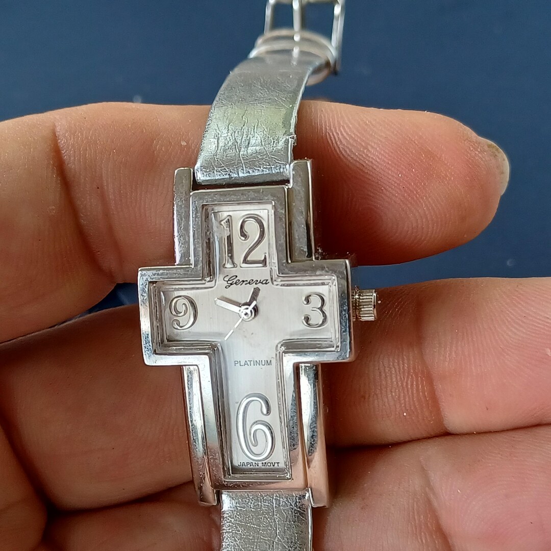 Christian Cross Watch Unisex Stainless Steel Watch Crucifixion Wrist ...