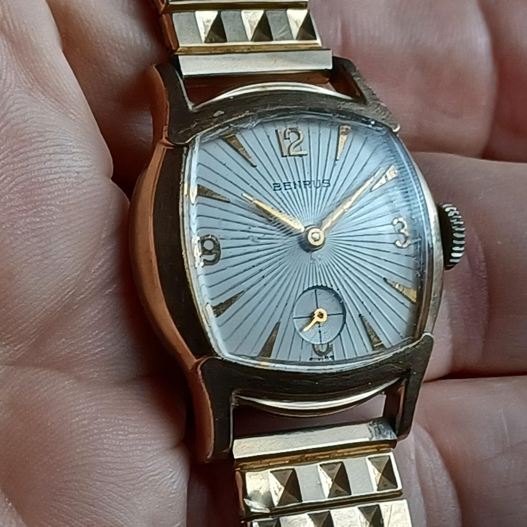 1950 Benrus Cal. DN 2A Man’s 17 Jewel Watch PARTS or Repair Wants to ...