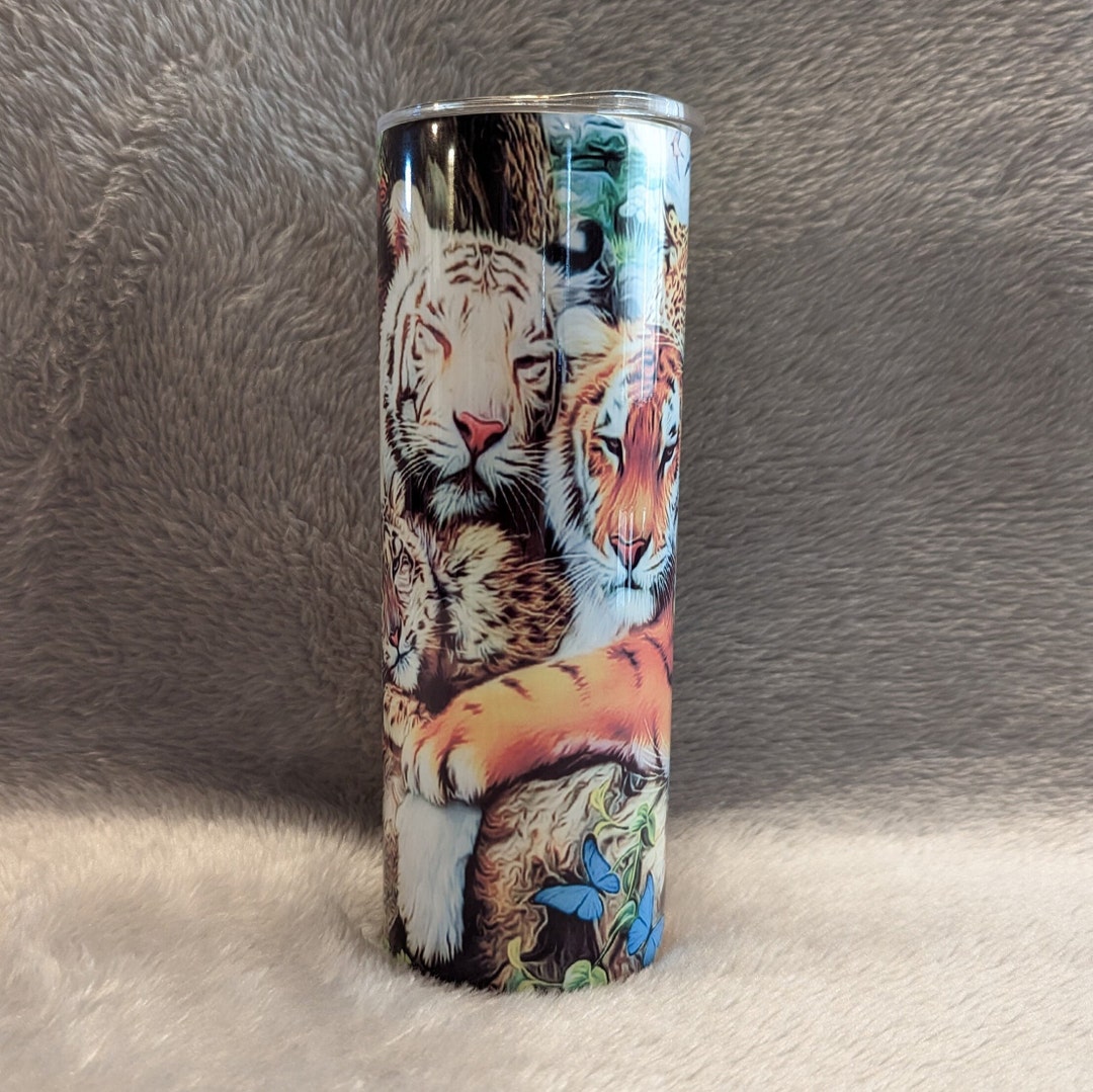 Beautiful Tumbler With All Types of Wild Cats, Tiger Lion Cheetah and ...