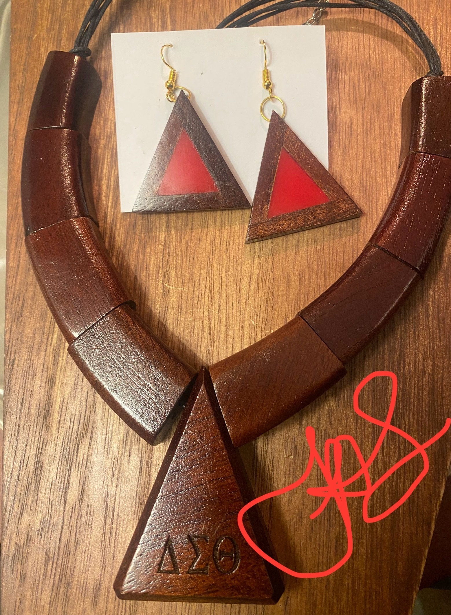 Delta Sigma Theta Sorority, Inc. Custom Made Wood Necklace and Earring ...
