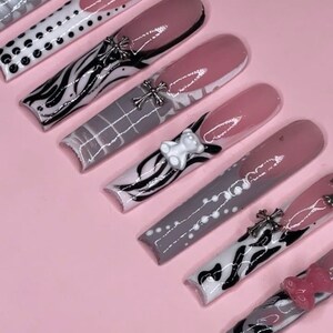 Hot Girl Freestyle Extendo Press Ons - Etsy