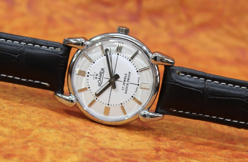 Antique Vintage Roamer Swiss Made FHF ST96 17 Jewels Hand Winding ...