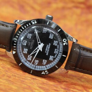 Rotating Vessel Roamer 17 Jewels FHF ST96 Mechanical Hand Wind Swiss ...