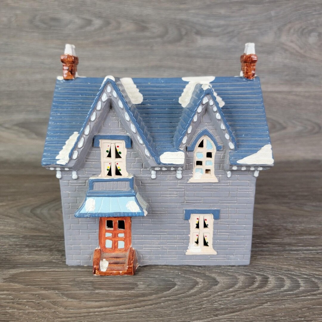 Vintage 1986 Yuletide Gothic Revival Cottage Christmas Village House ...