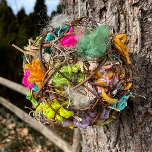 Spring Colors Yarny Nesting Ball for Birds Wool Grapevine Bird Watching ...