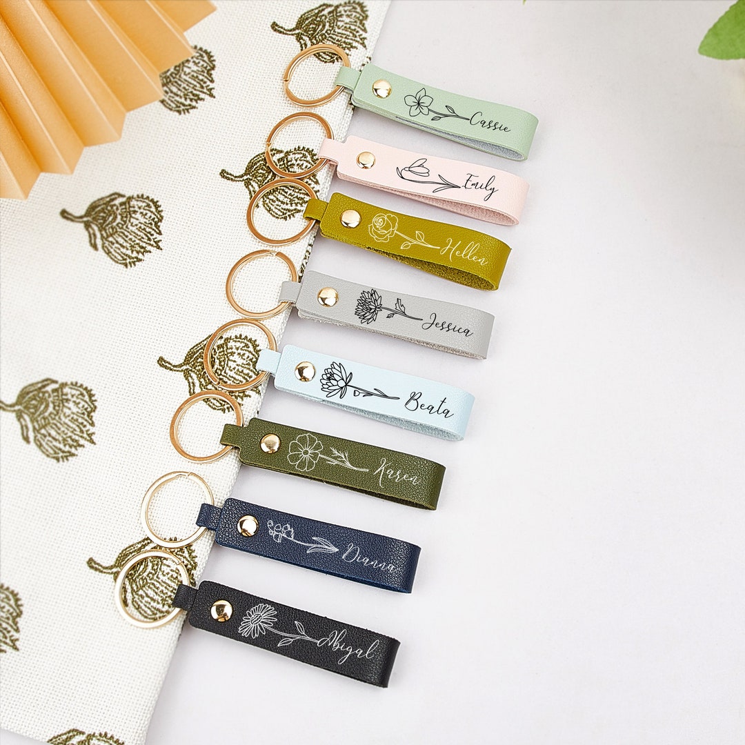 Personalized Birth Flower Leather Keychain: Engraved Name Keyring - Etsy