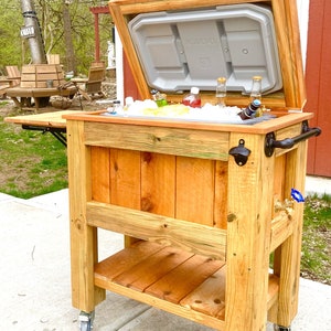 Modern Wooden Mobile Cooler Plan Instructions- Patio Wood Ice Cooler ...