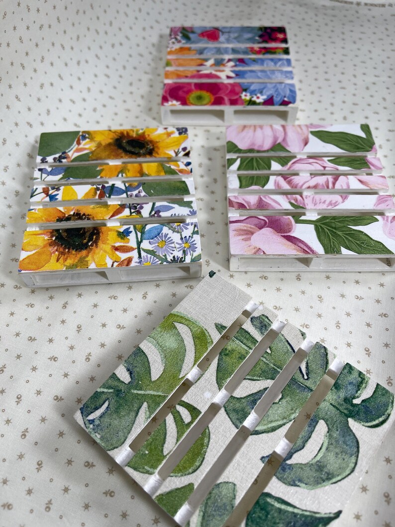 Coasters, Floral-print Decoupaged Miniature Pallet. 3-5/8" X 4". Set of ...