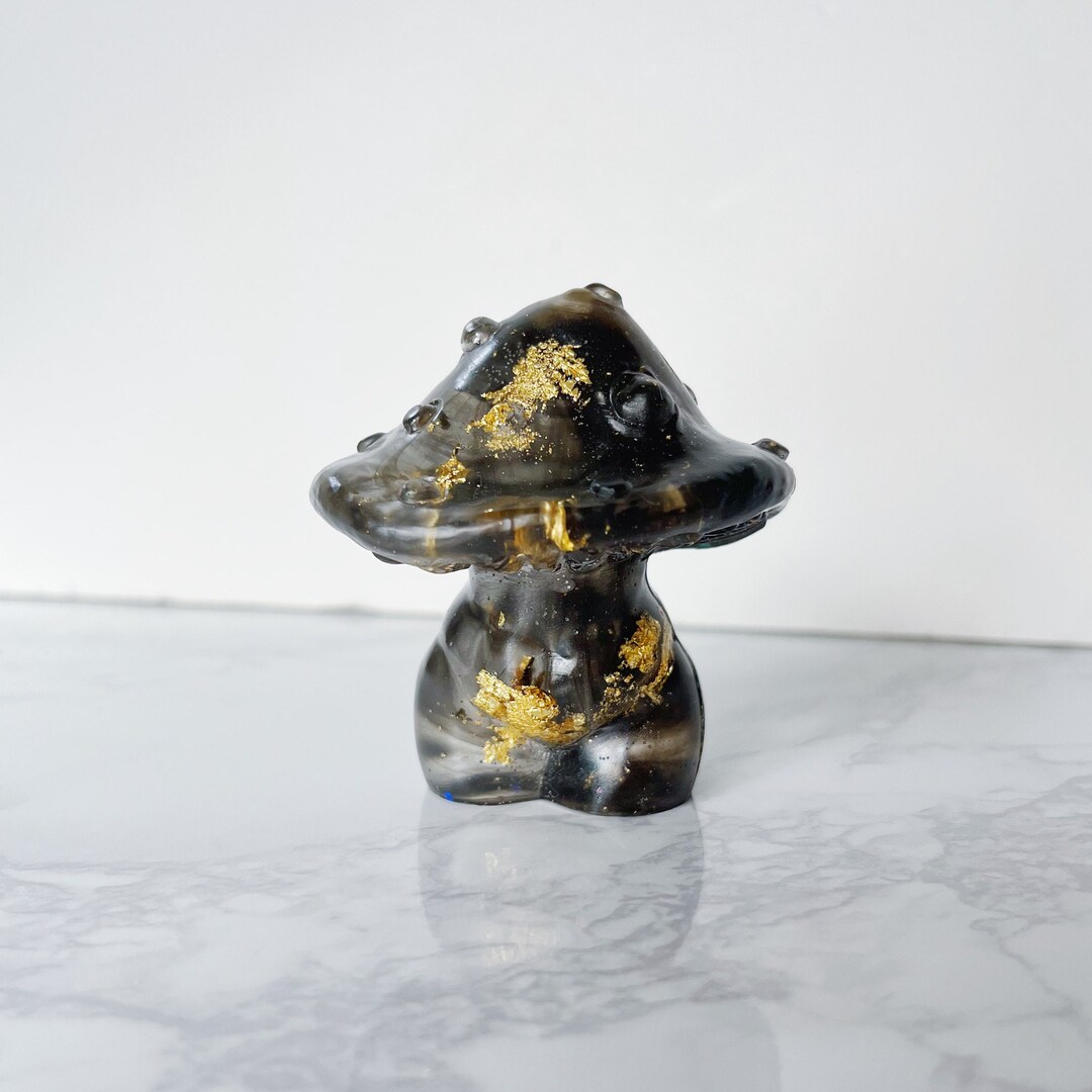 Mushroom Art Resin Goddess Nude Female Sculpture, Female Form Statue ...