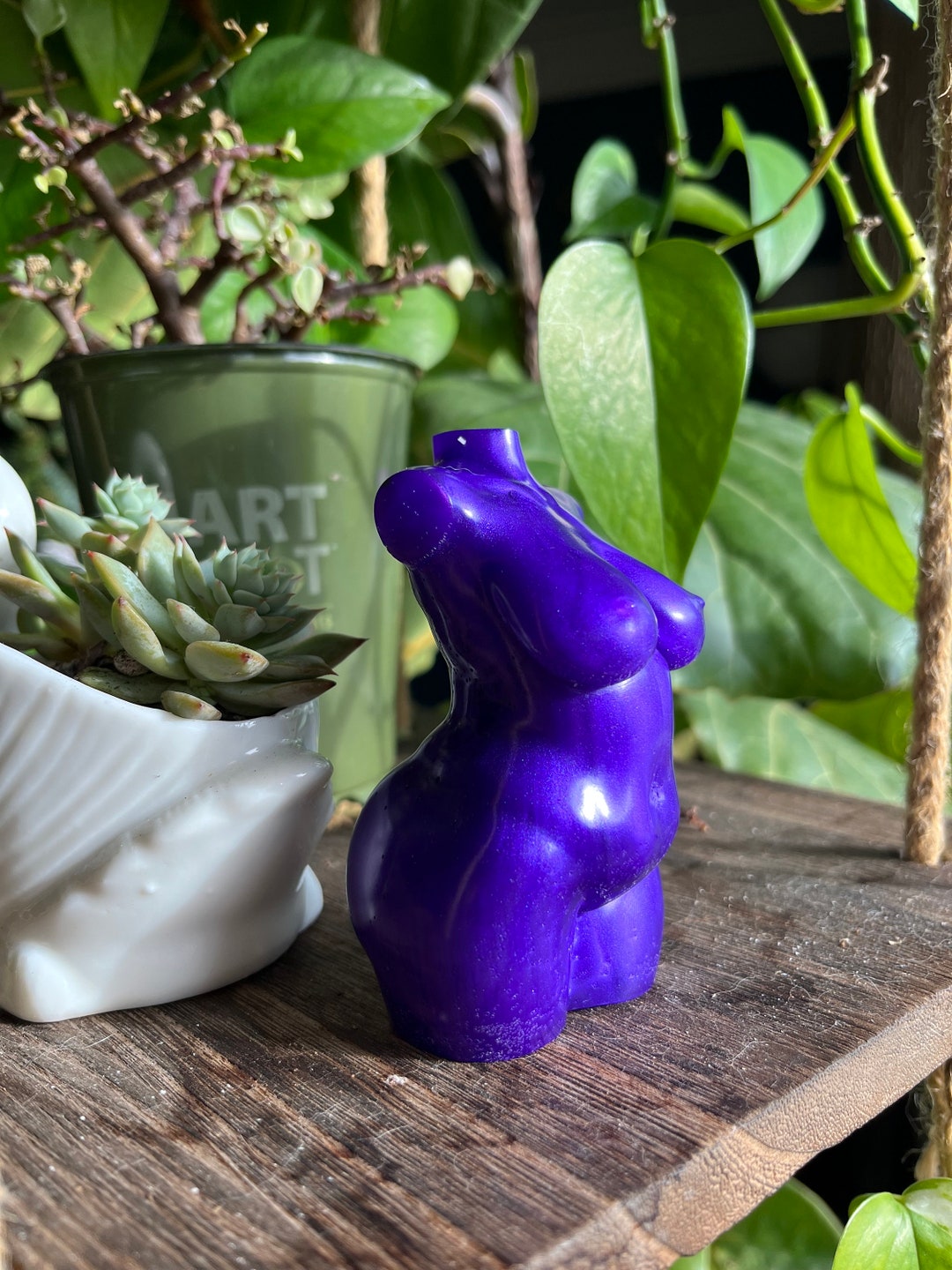 Purple Resin Goddess Statue plus Size Sculpture, Female Form Statue ...