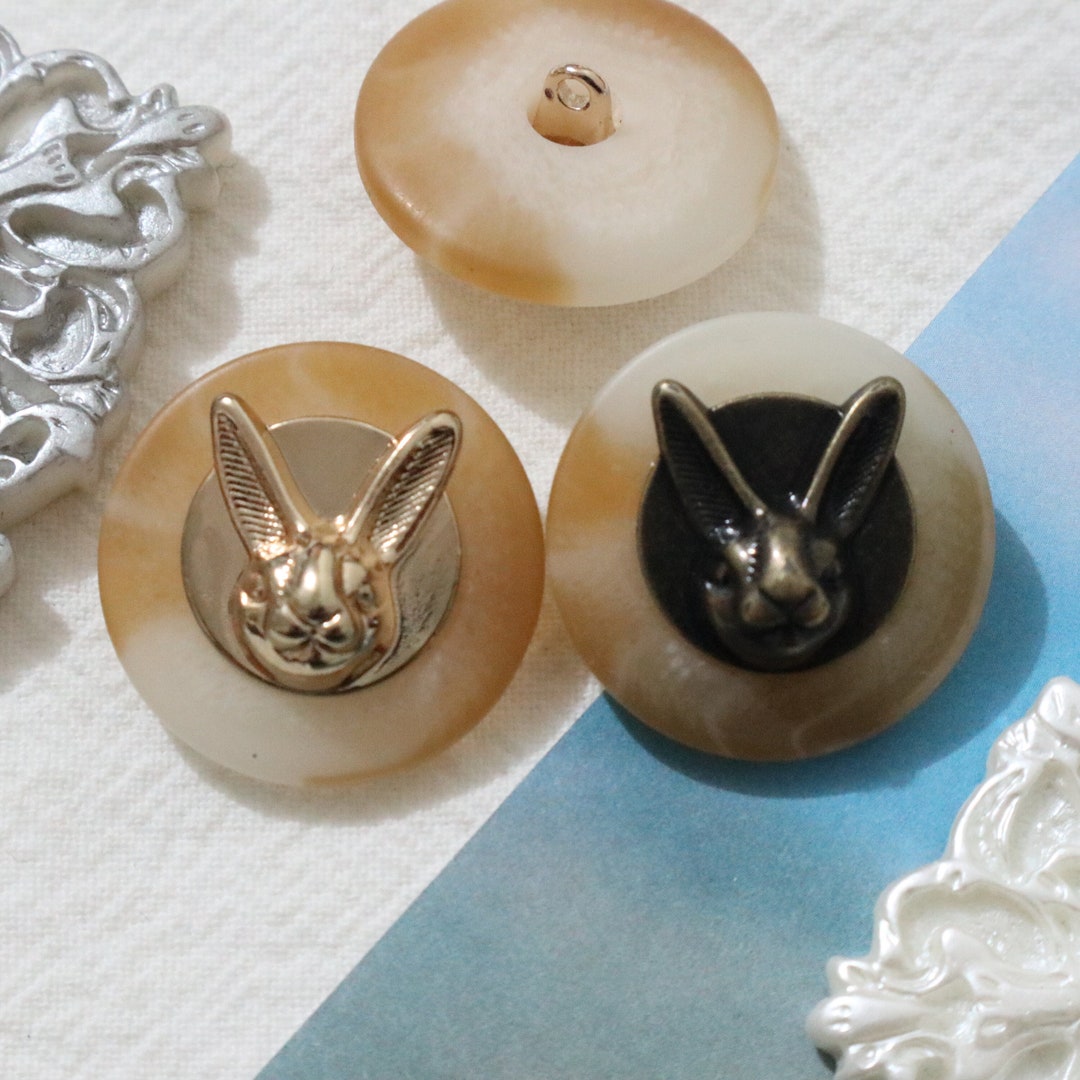 25mm Resin and Metal Shank Buttons, Vintage Style, 3D 4D Rabbit Buttons ...