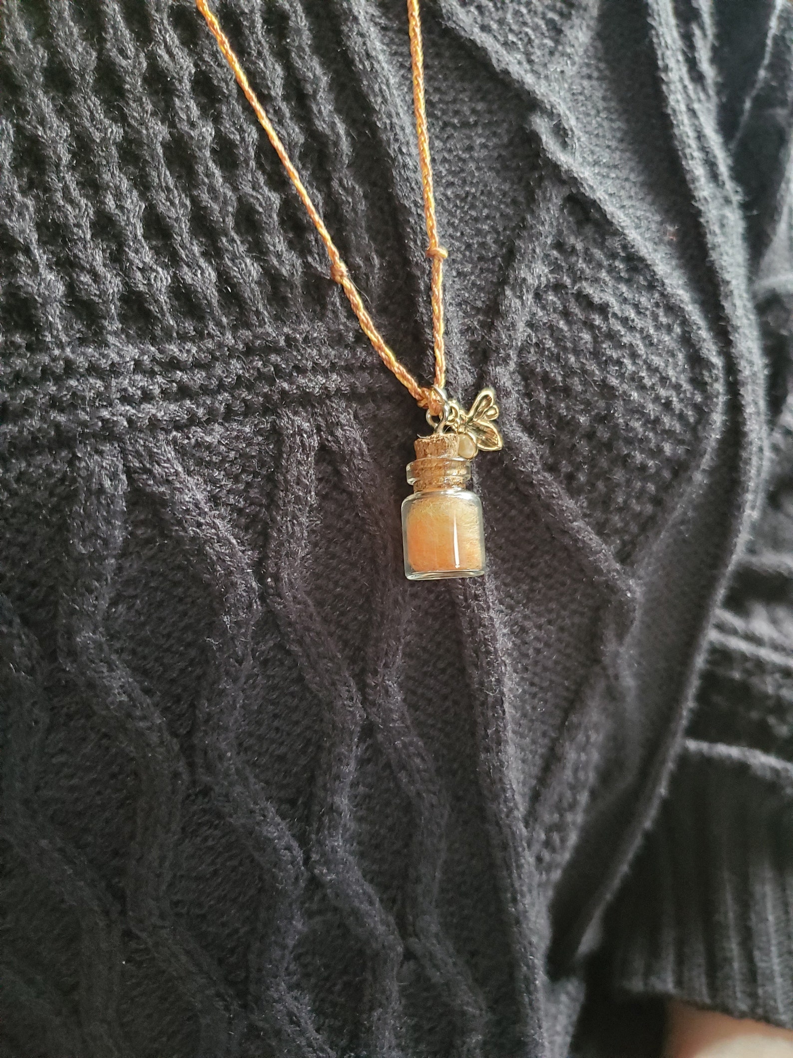 Lil Bottle of Honey| DSMP Jewelry | MCYT Tubbo Tommyinnit Wilbur - Etsy