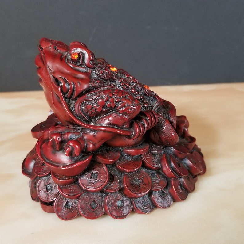 Red Resin Toad With Crystal Studs Vintage Chinese Good Luck - Etsy