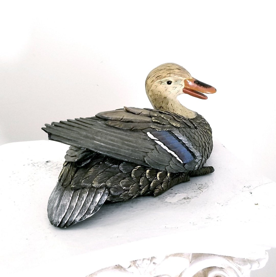 Large Duck Figurine, Sitting Duck Statue, Life-like Duck Sculpture 12 ...