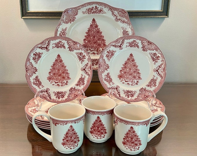 Old Britain Castles Pink Christmas by Johnson Brothers / Platter ...