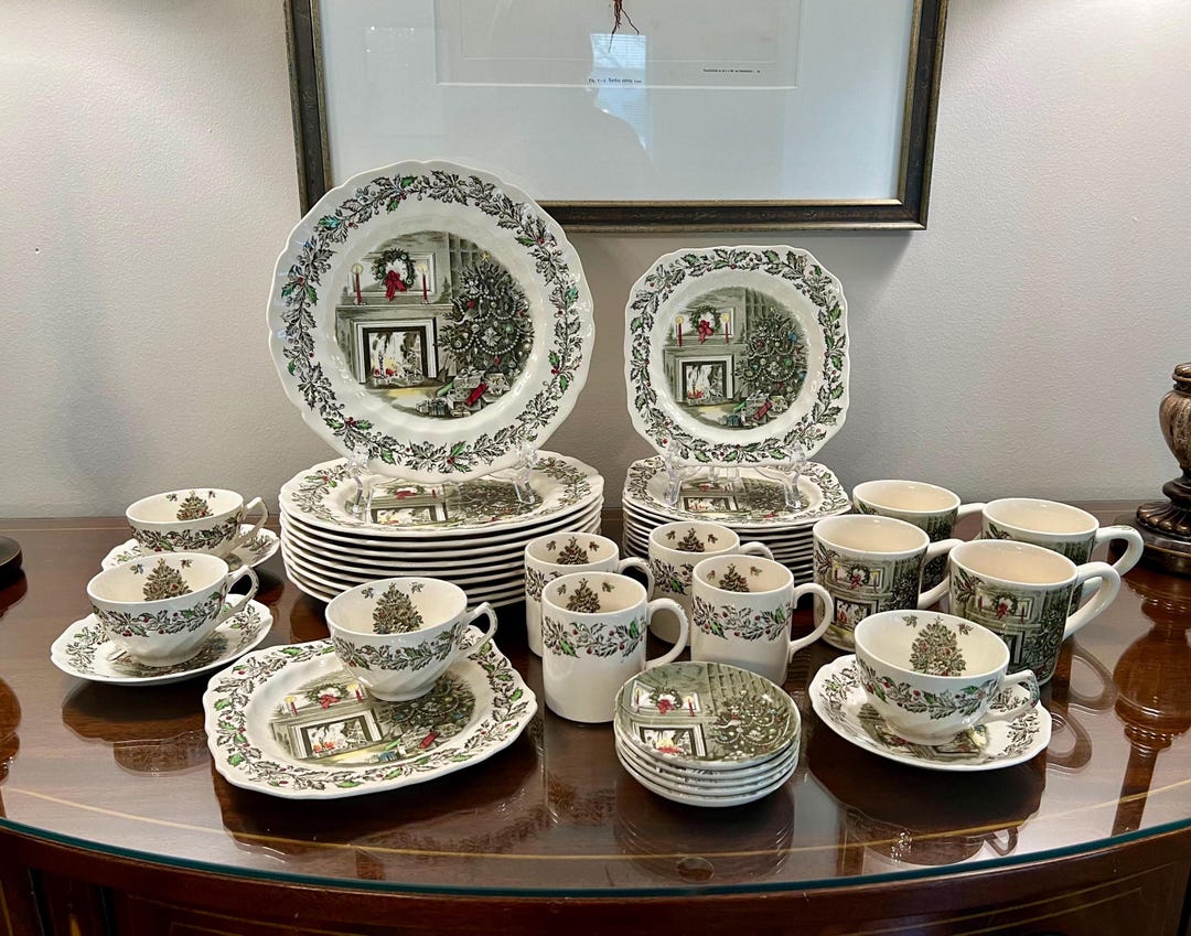 Vintage Johnson Brothers Merry Christmas China: Made in England Holiday ...