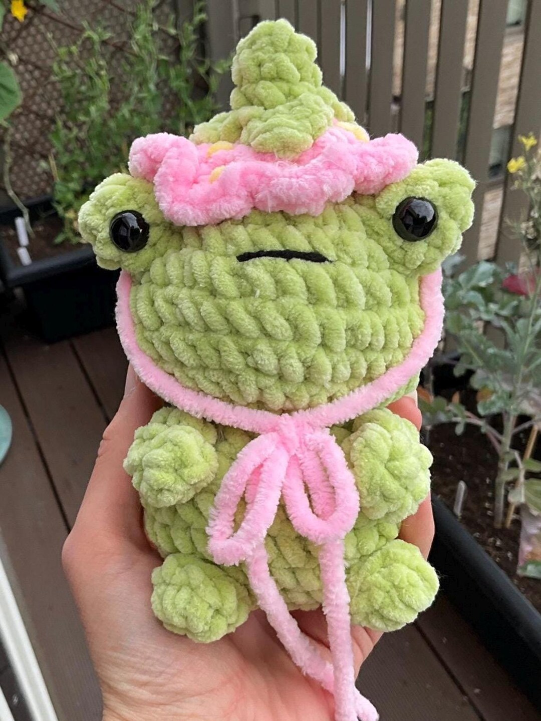 Crochet Strawberry Frog Plushie, Amigurumi Bonnet Cute Aesthetic - Etsy