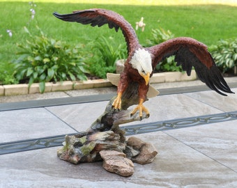Flying Eagle Statue - Etsy