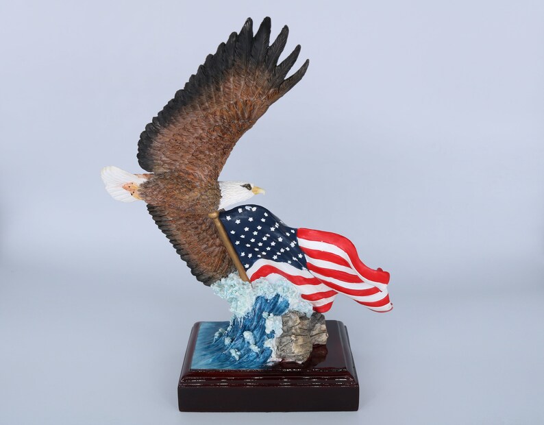 Bald Eagle Flying With Flag, Bald Eagle With Flag, Bald Eagle Flying ...