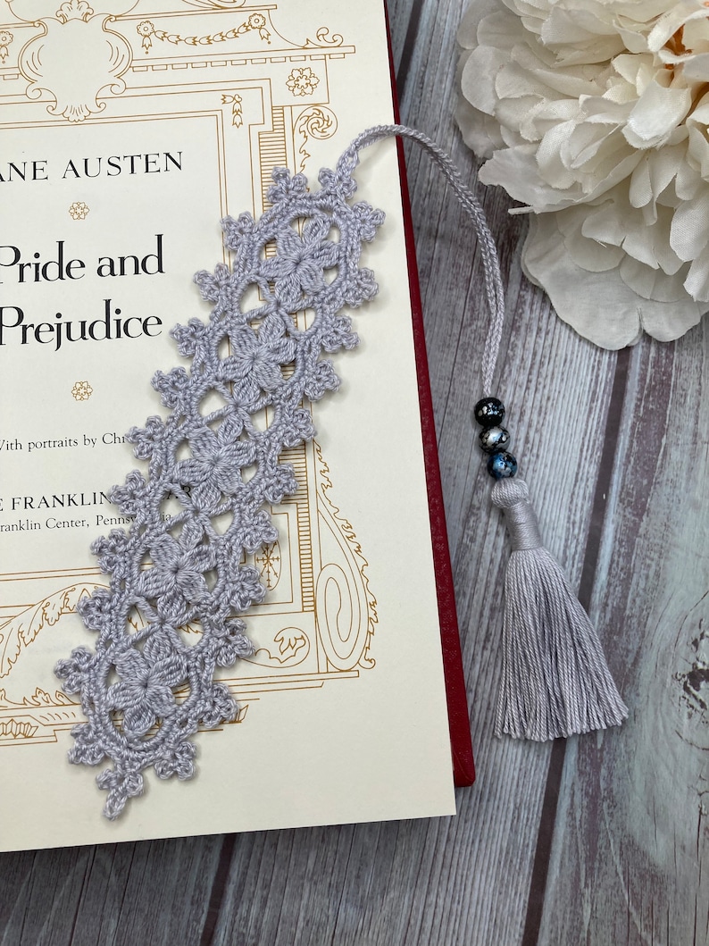 The Maisie Crochet Bookmark PDF Pattern - Create a Stunning and ...