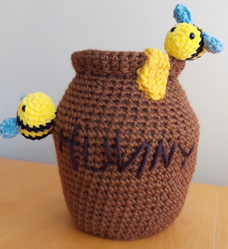 Honey Pot and Bee Crochet Pattern ***PATTERN ONLY*** - Etsy