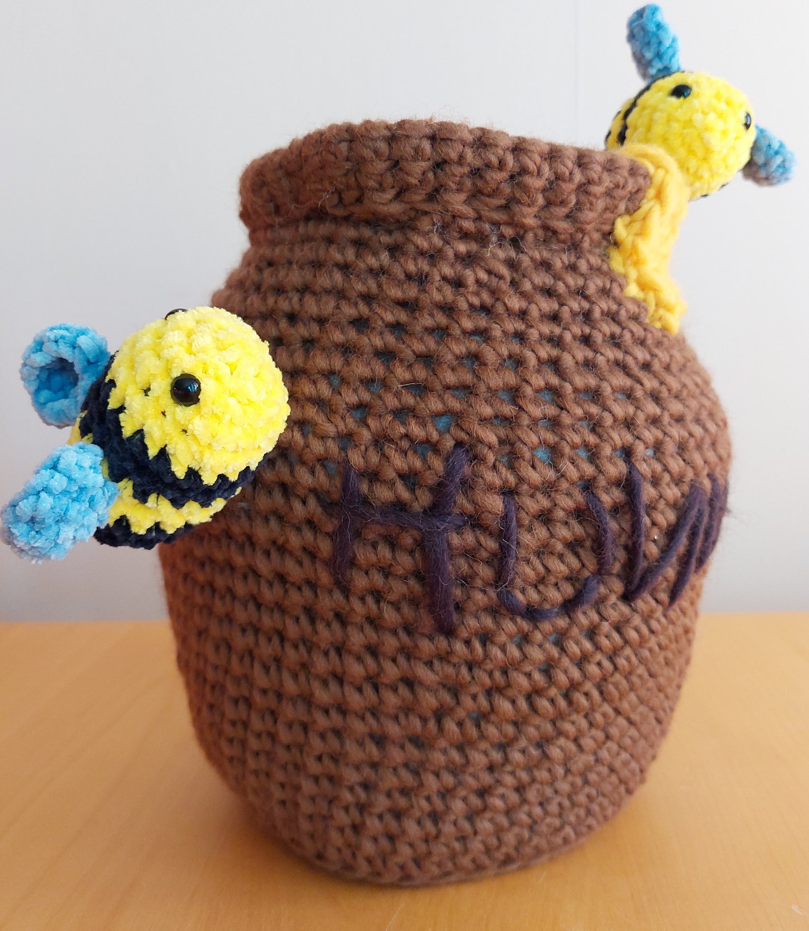 Honey Pot and Bee Crochet Pattern ***PATTERN ONLY*** - Etsy