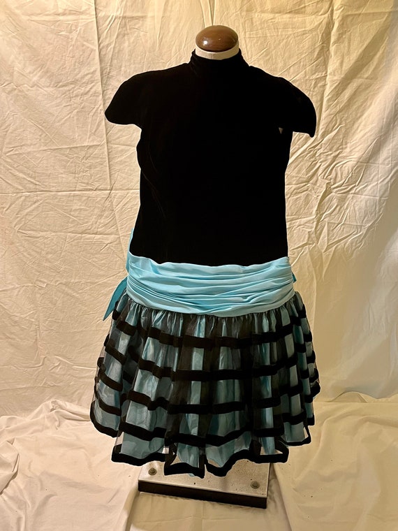 Aqua and Black Velvet Party Prom Dress / Vintage Beau… - Gem