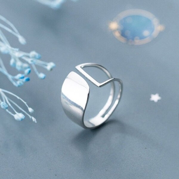 Modern Silver Ring - Etsy