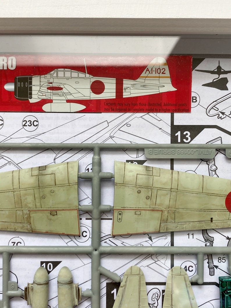 Framed Deconstructed Model Kit, 1/72 Scale Airfix Spitfire, Zero, Me109 ...