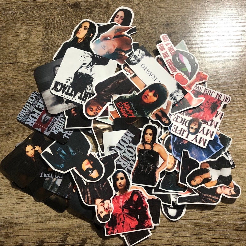 Demi Lovato - Etsy