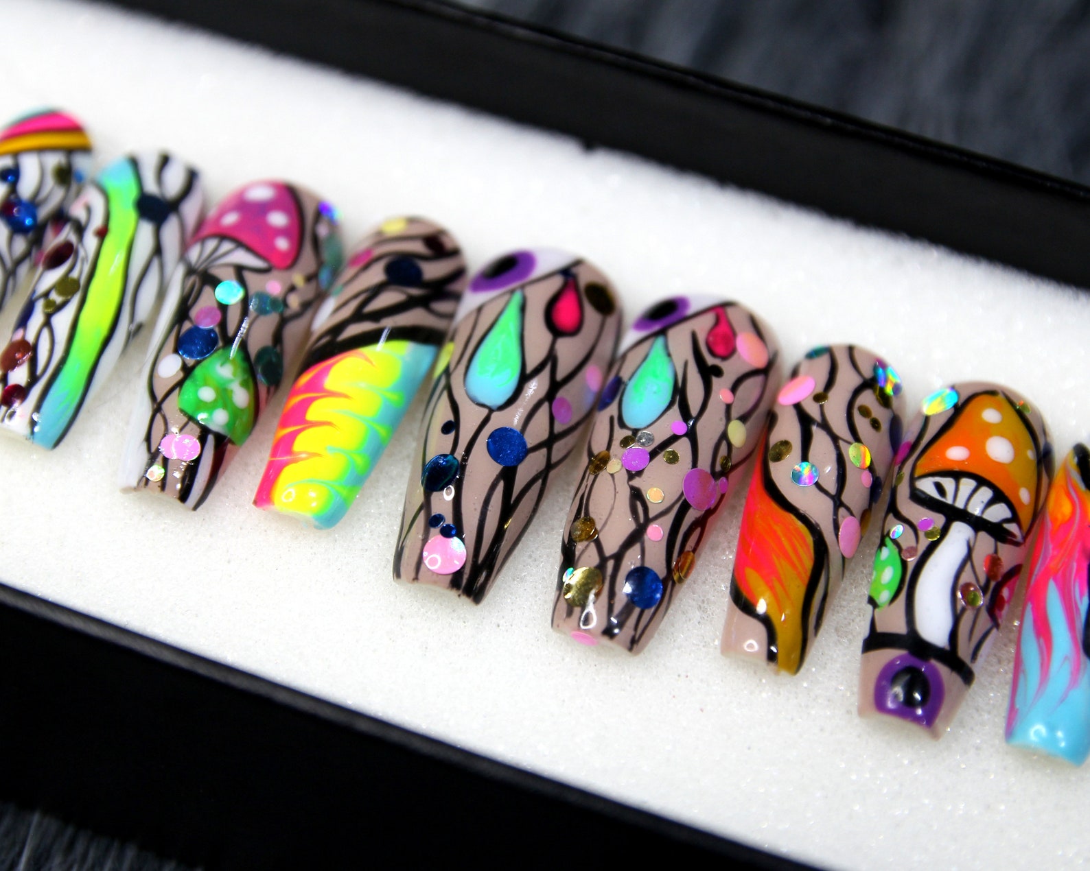 Tripping Illusion Press on Nails Handpainted Abstract Nail - Etsy