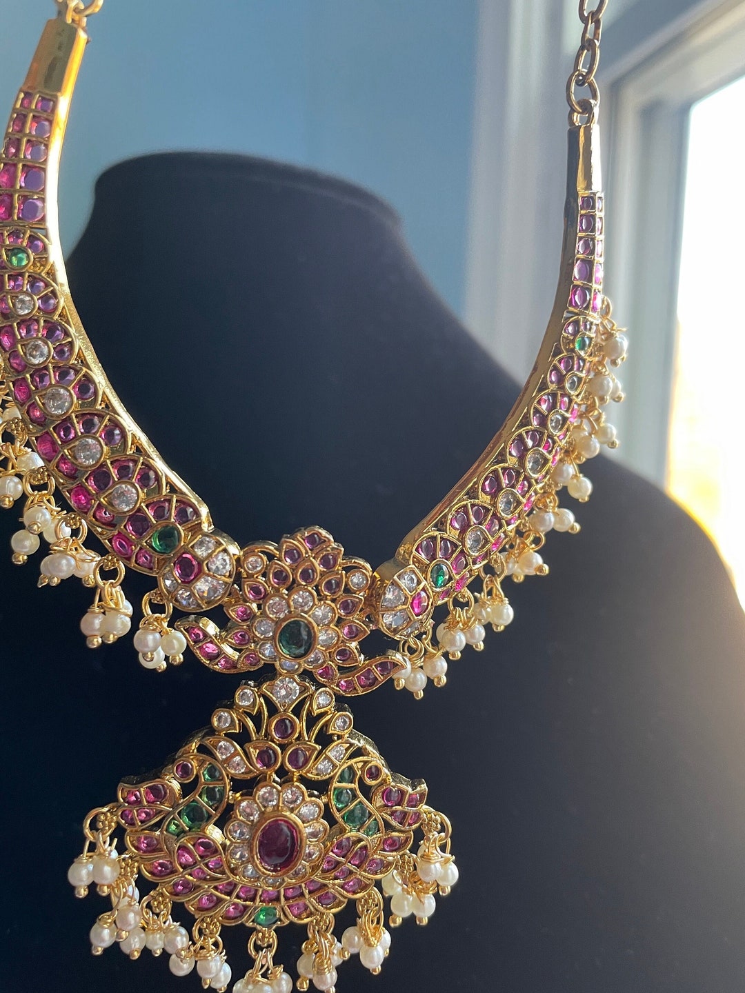 South Indian Kemp Stone Mango Necklace - Etsy