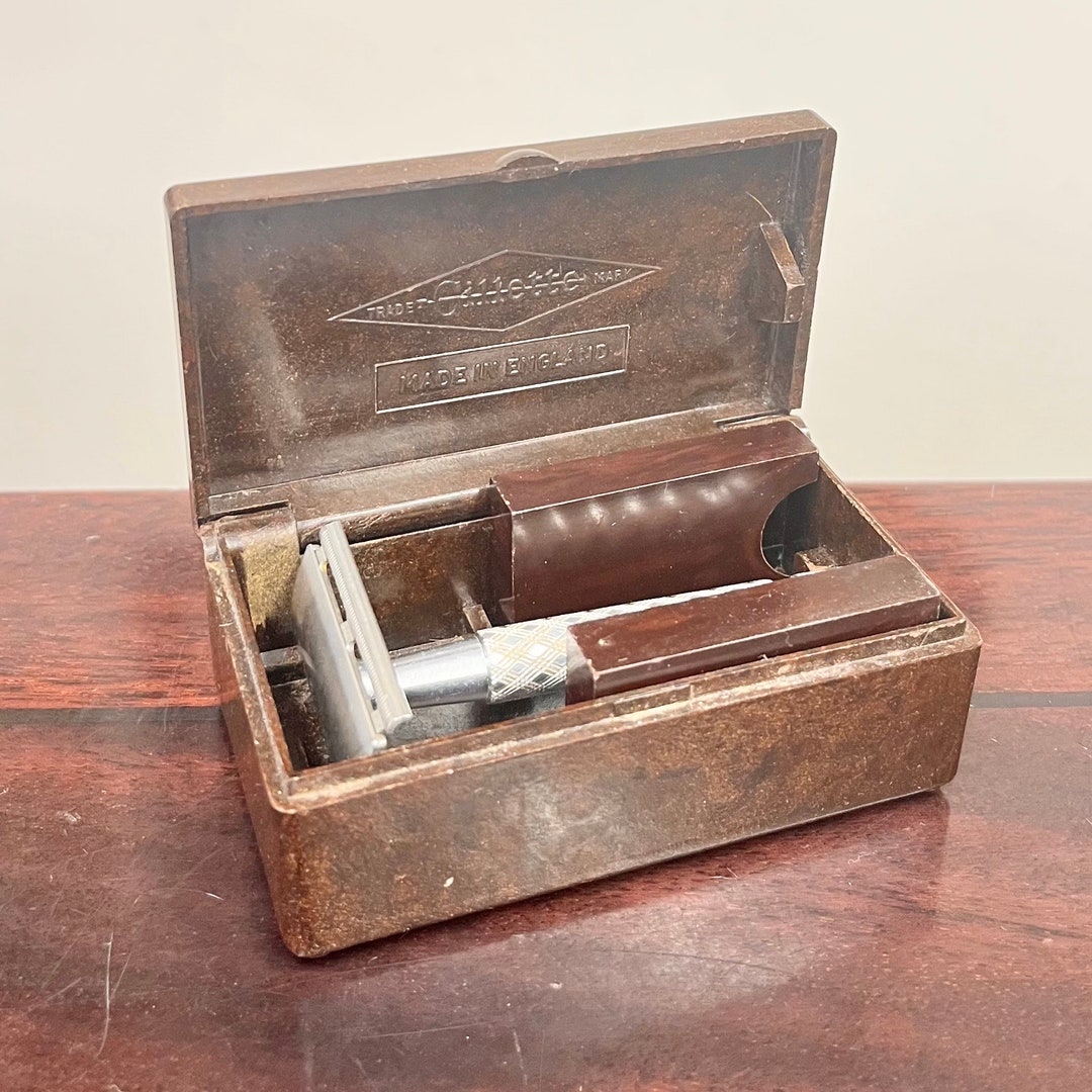 Vintage Bakelite Gillette Razor Box With Engine Turned Steel - Etsy