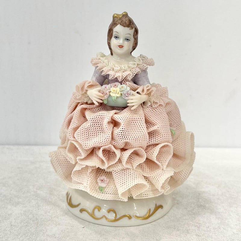 Pink Carriage Figurine - Etsy UK
