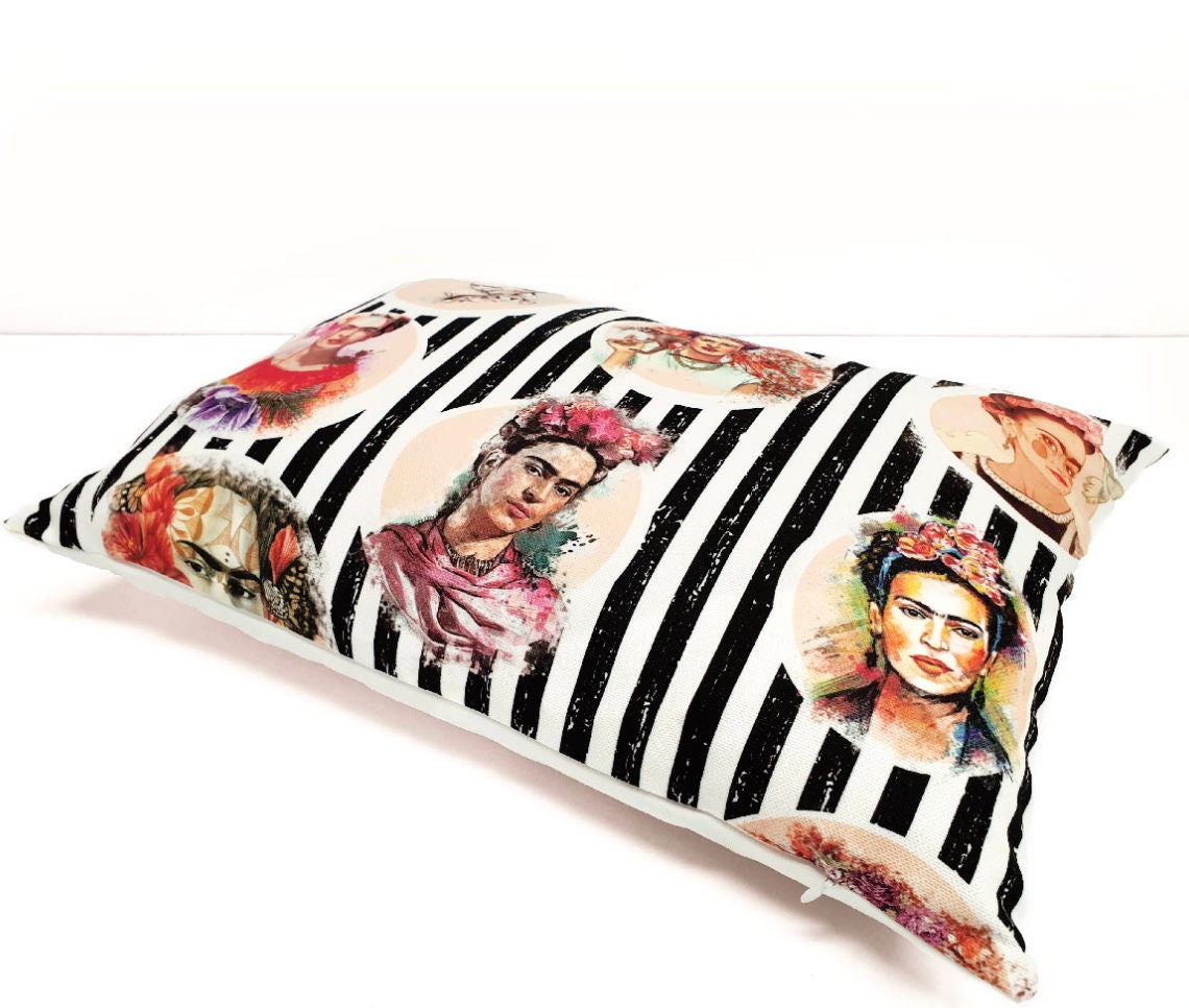 Frida Kahlo Portrait Pattern Rectangle Pillow Cover, Mexican Art, Print ...