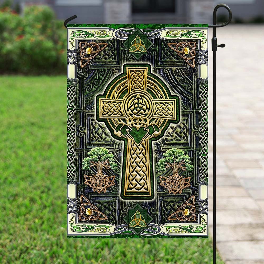 Irish Celtic Cross Flag, Shamrock Flag, Happy St. Patrick's Day Flags ...