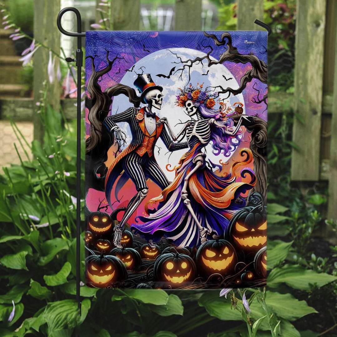 Skeleton Couple Dancing Halloween Flag, Halloween Garden Flag, Spooky ...