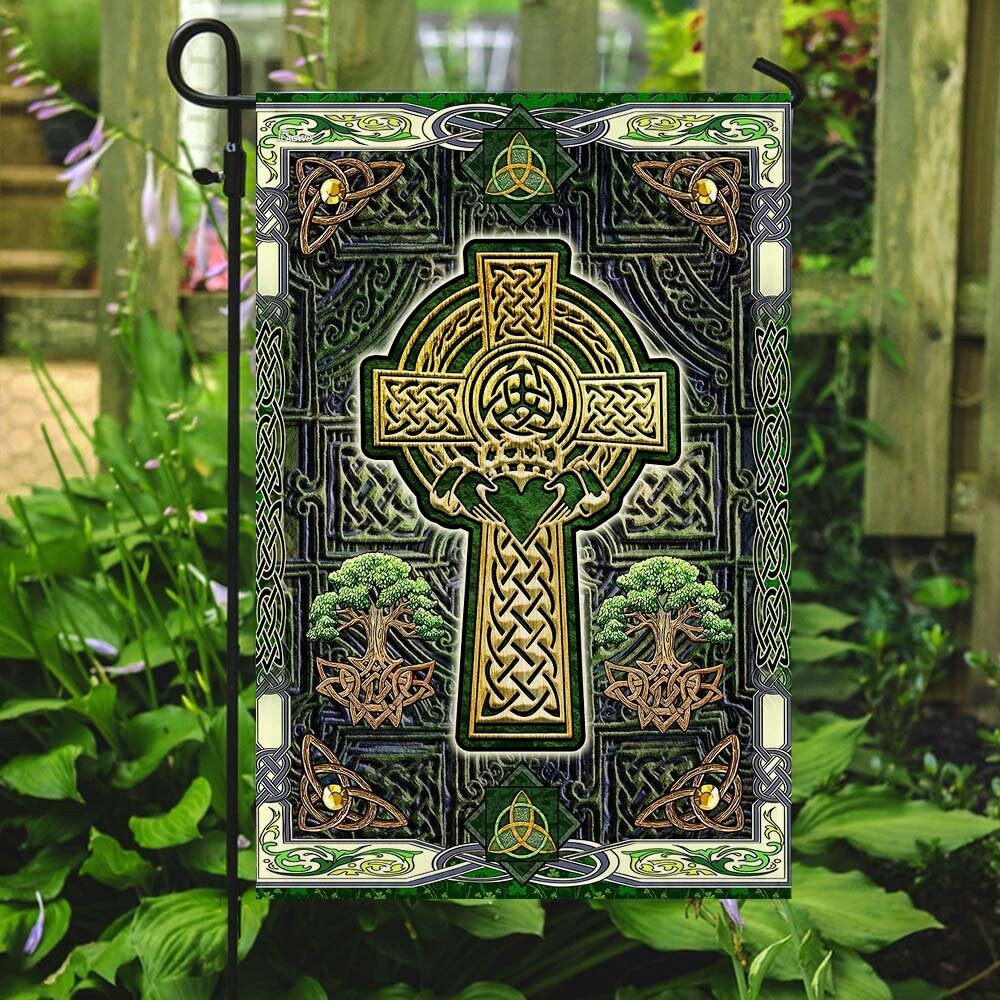 Irish Celtic Cross Flag, Shamrock Flag, Happy St. Patrick's Day Flags ...