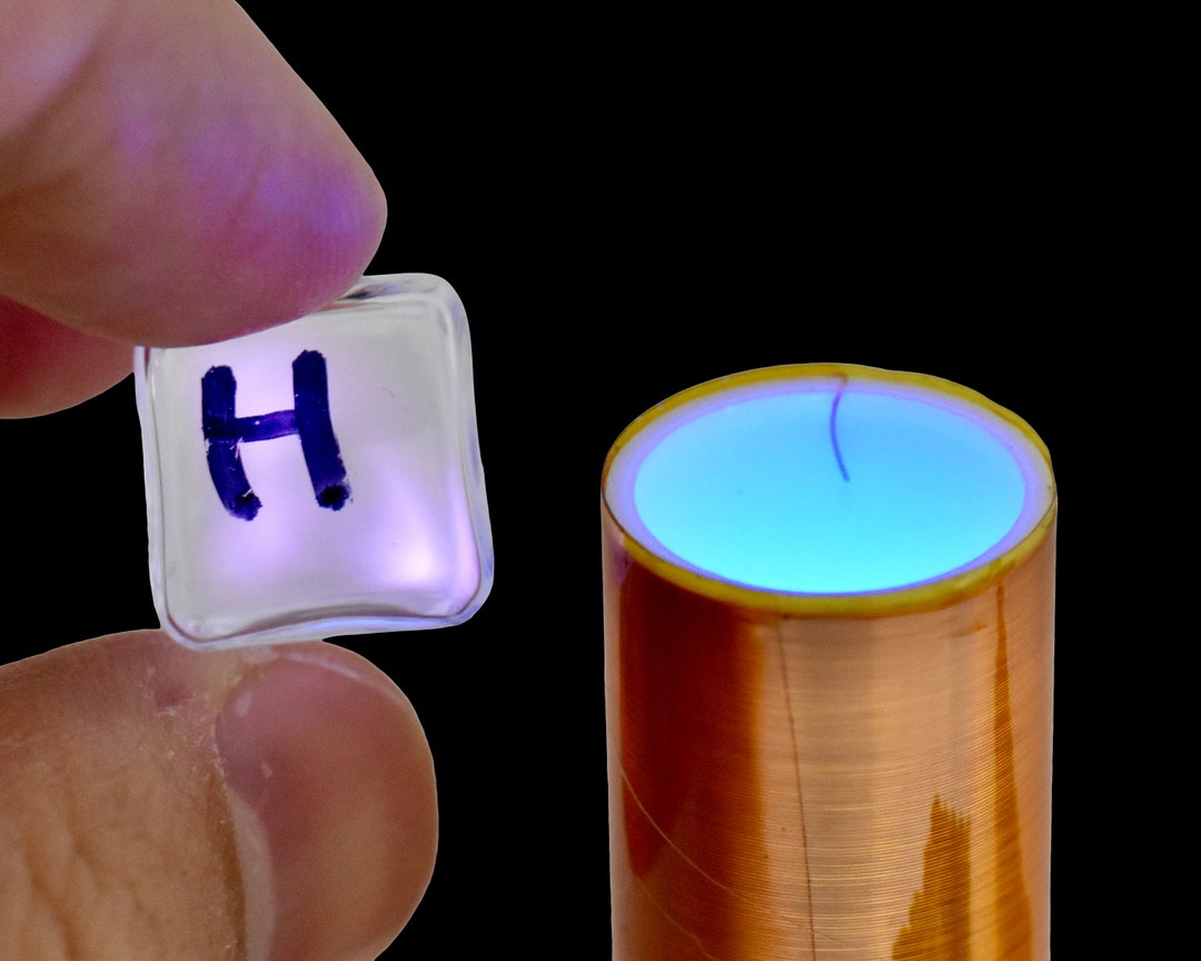 Hydrogen Rarefied Gas, Periodic Table of the Elements, Hydrogen Element ...
