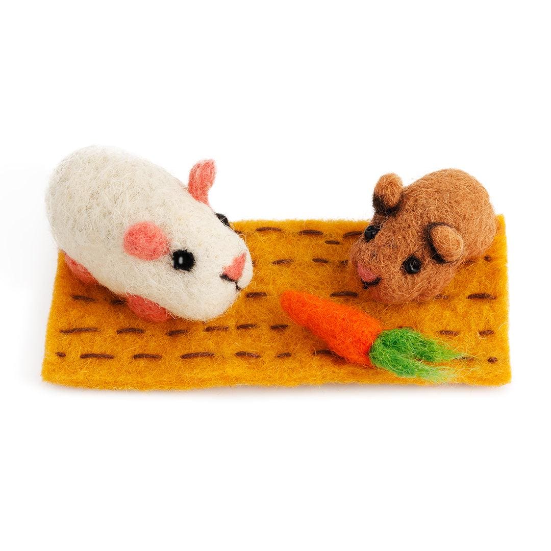 NEW Snowy & Baby Squeak Guinea Pig Set - Needle Felted Pig - Ute Cuddly ...