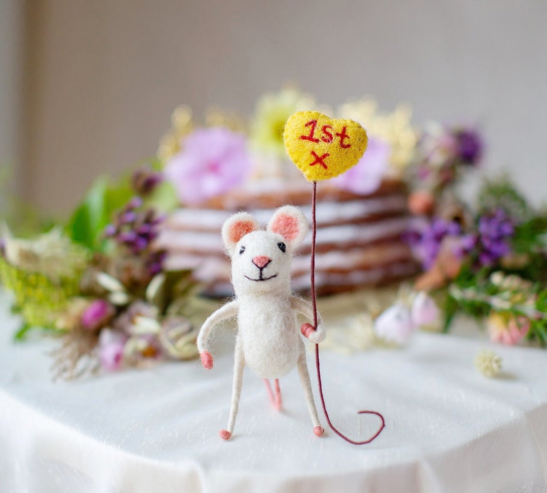 Birthday Balloon Needle Felted Mice – Cute Animal Party Decor for Kids ...