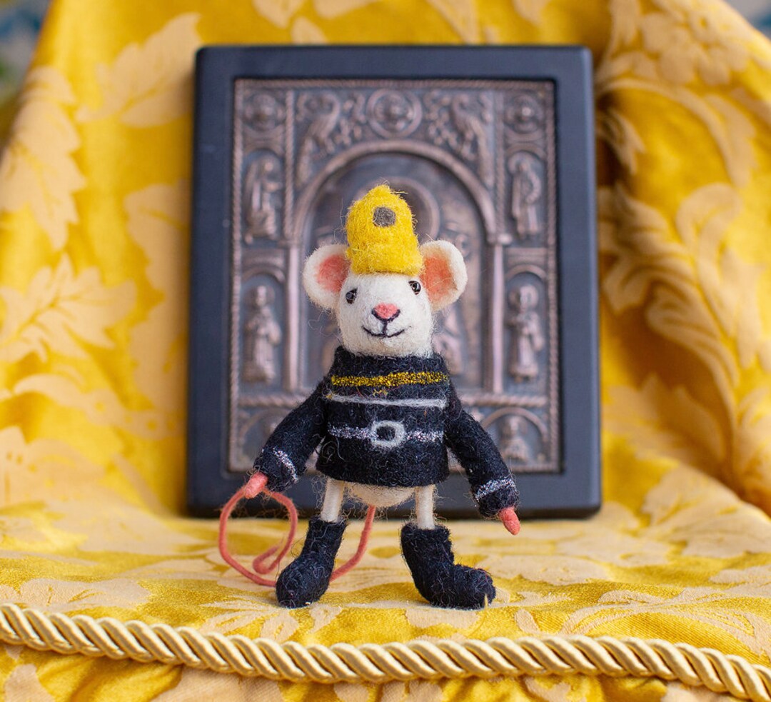 Firefighter Mouse Needle Felted Mouse Irefighter Figurine With Yellow ...