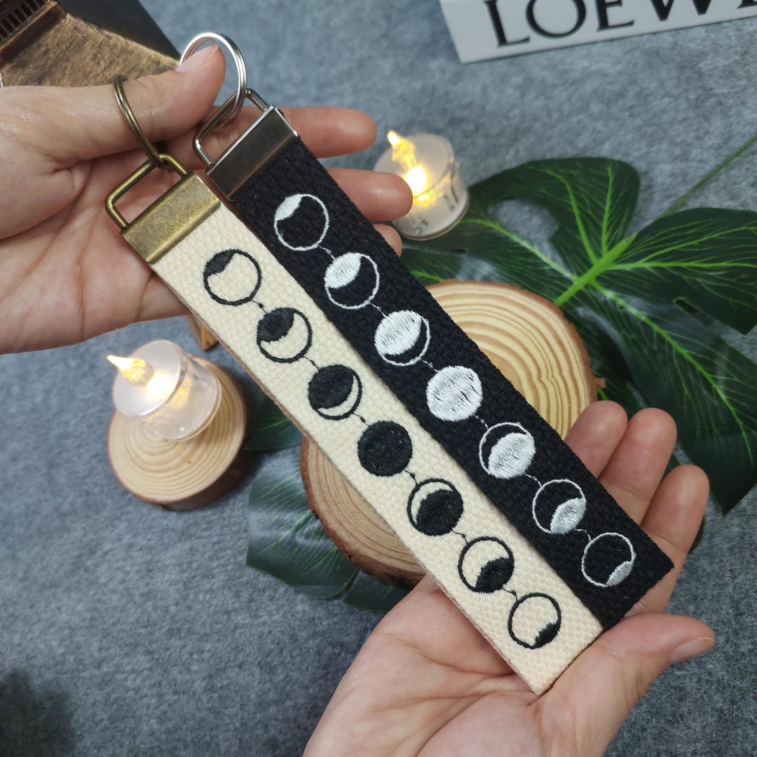 MOON PHASES Embroidered Key Fob, Moon Key Tag, Celestial Keychain, Moon ...