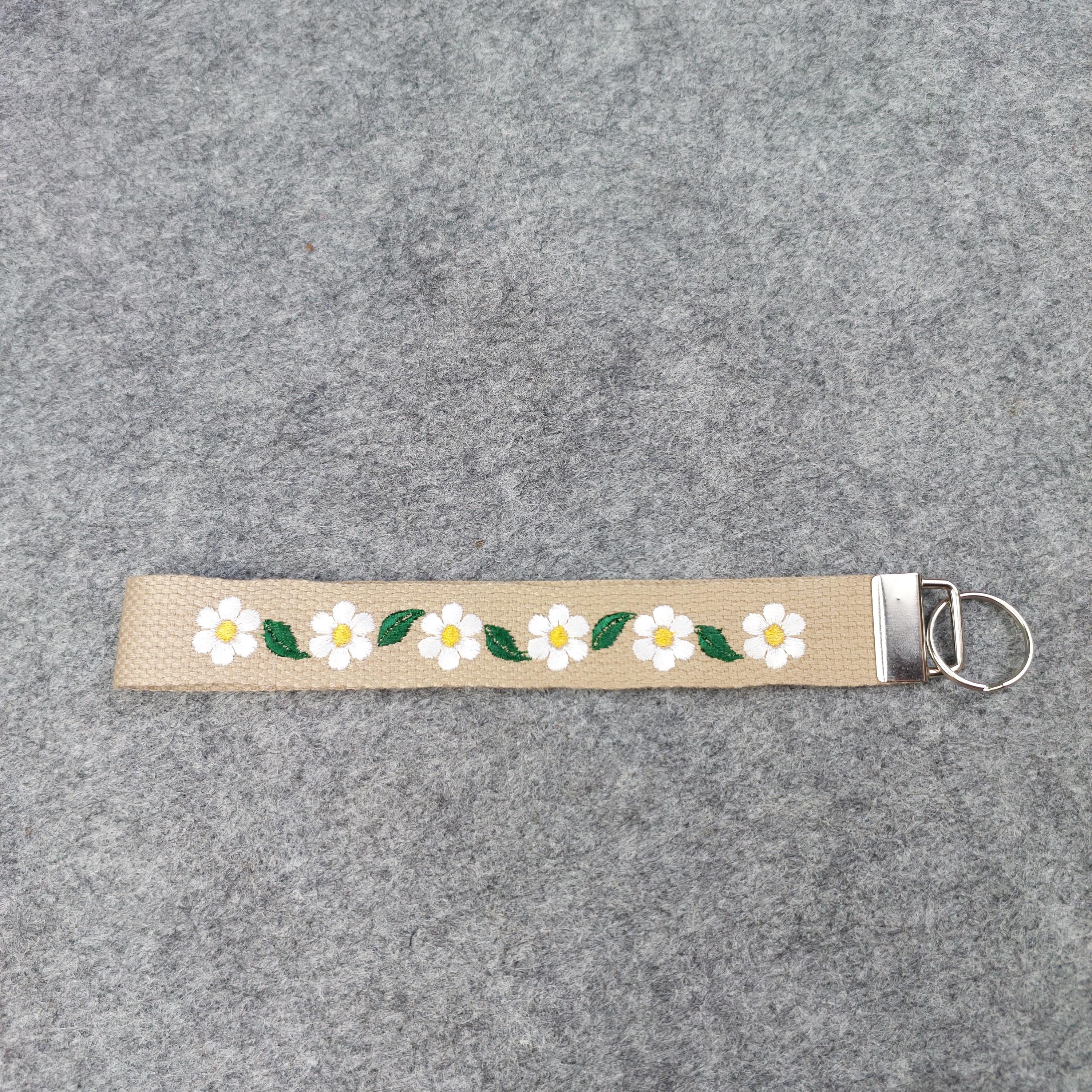 Daisy Flower Embroidered Wristlet Key Fob, Flower Keychain, Cotton ...