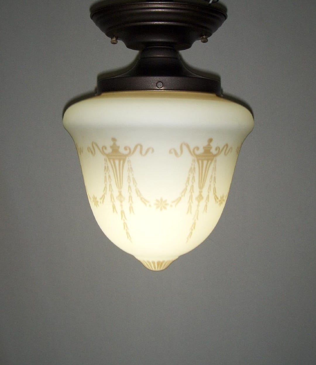 Large Vintage Victorian Art Deco Nouveau Glass Acorn Shade Ceiling ...