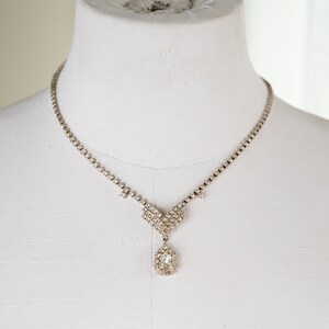 50s Diamante Rhinestone Teardrop V Shape Silver Tone Vintage Necklace 1950s Formal Evening Mid ...